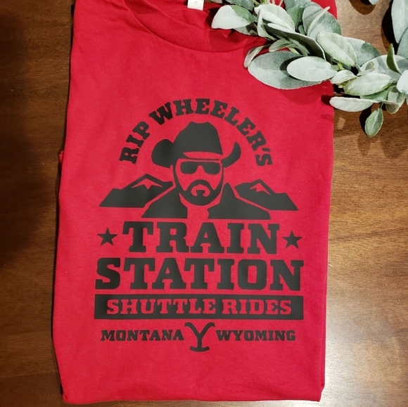 Gildan | Tops | Yellowstone Shirt Dutton Ranch Rip Wheeler Train ...